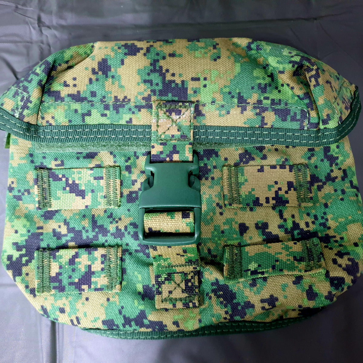 Army Pixelised Green Pouch — G MILITARY