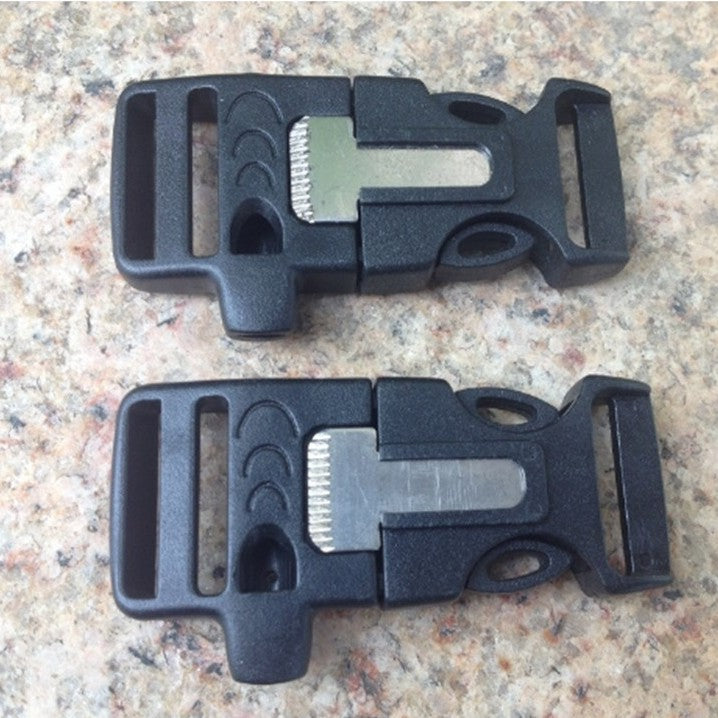 Whistle Buckle Wilderness Survival , Black. — G MILITARY