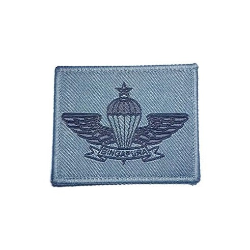 SENIOR PARACHUTIST RSAF, RSN No.4 Badge — G MILITARY