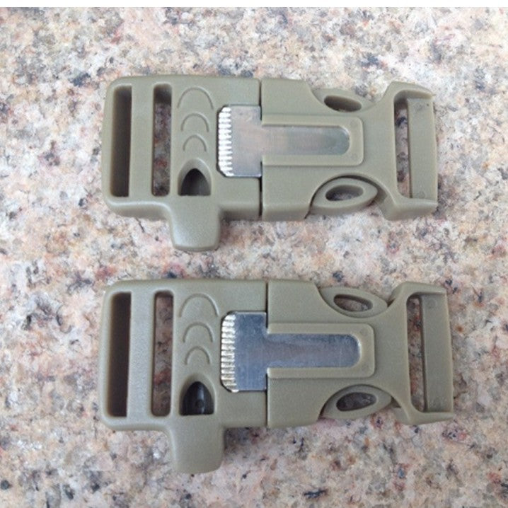 Whistle Buckle Wilderness Survival , Khaki. — G MILITARY